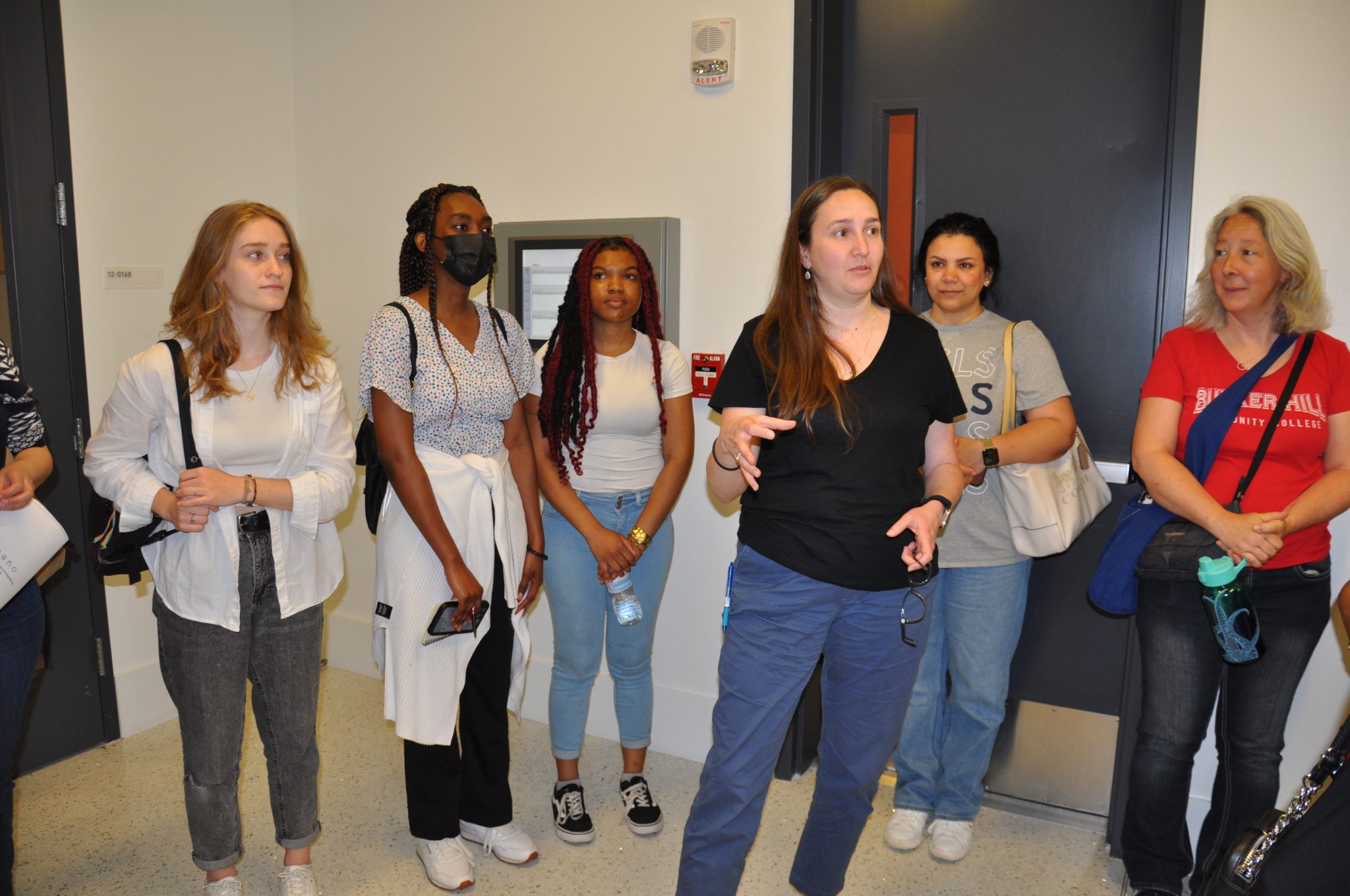 Department of Biology opens its doors for Community College outreach - MIT Department of Biology